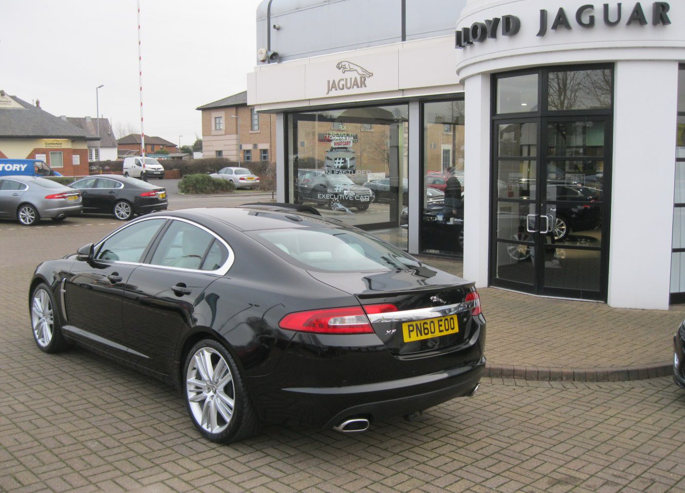Jaguar XF (X250) 4.2 V8 (298 Hp)